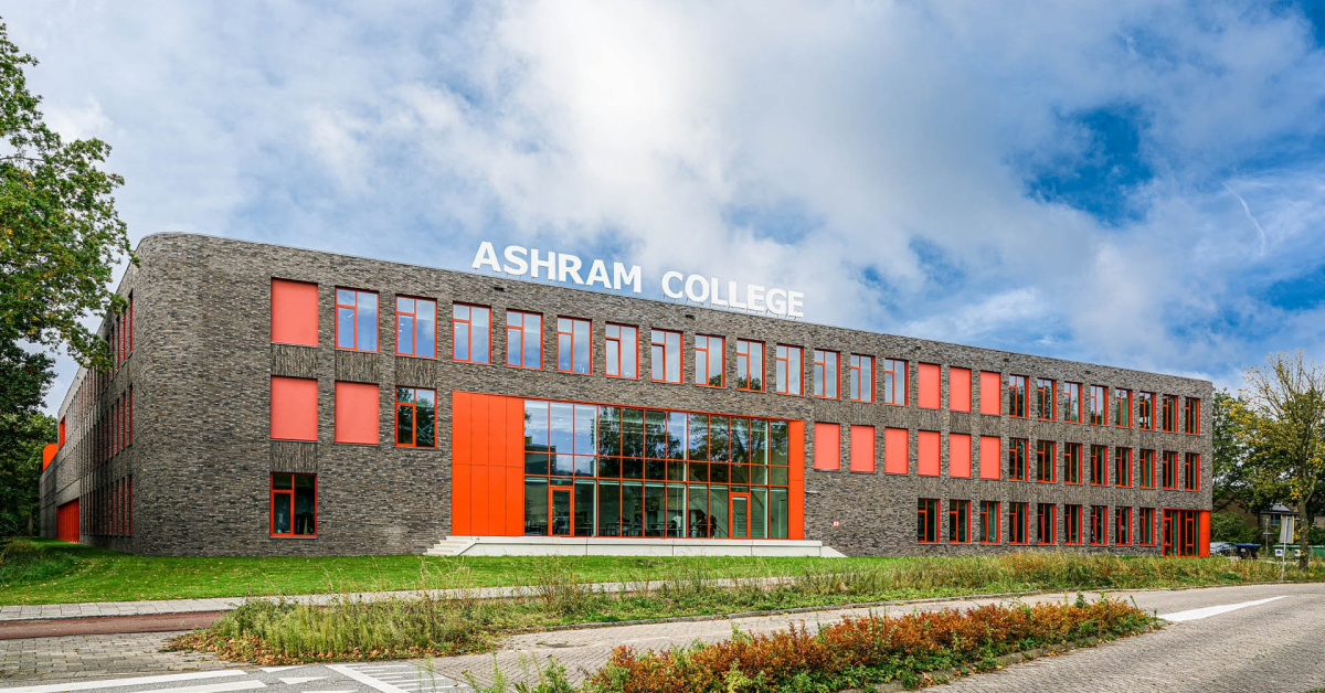 Ashram College Alphen aan den Rijn | HEVO | bouwmanagement
